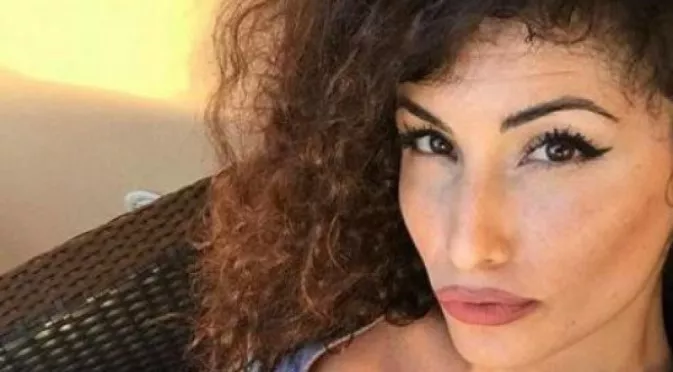 Секси близначка вдъхновява Гълъбинов да бележи (СНИМКИ)