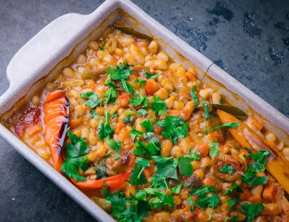 Пробвате ли тази рецепта за боб по шопски, ще забравите за всички други